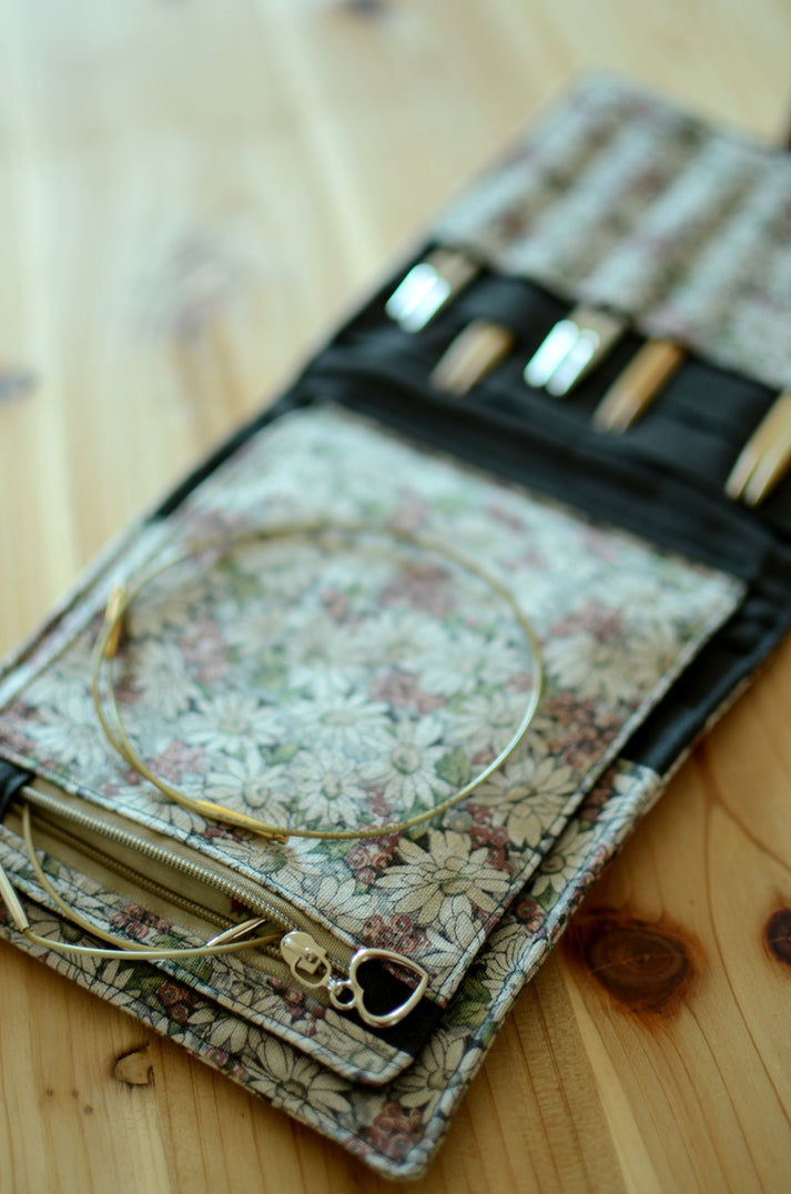 Interchangeable knitting needle case for more than a full set/ big kni ...